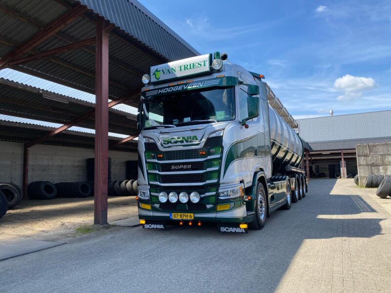 ForFarmers neemt Van Triest Veevoeders over – V-focus